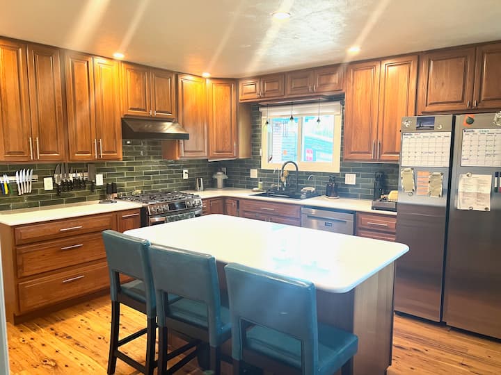 Modern Room In Artistic Home By Lake And Downtown - Lyons, CO