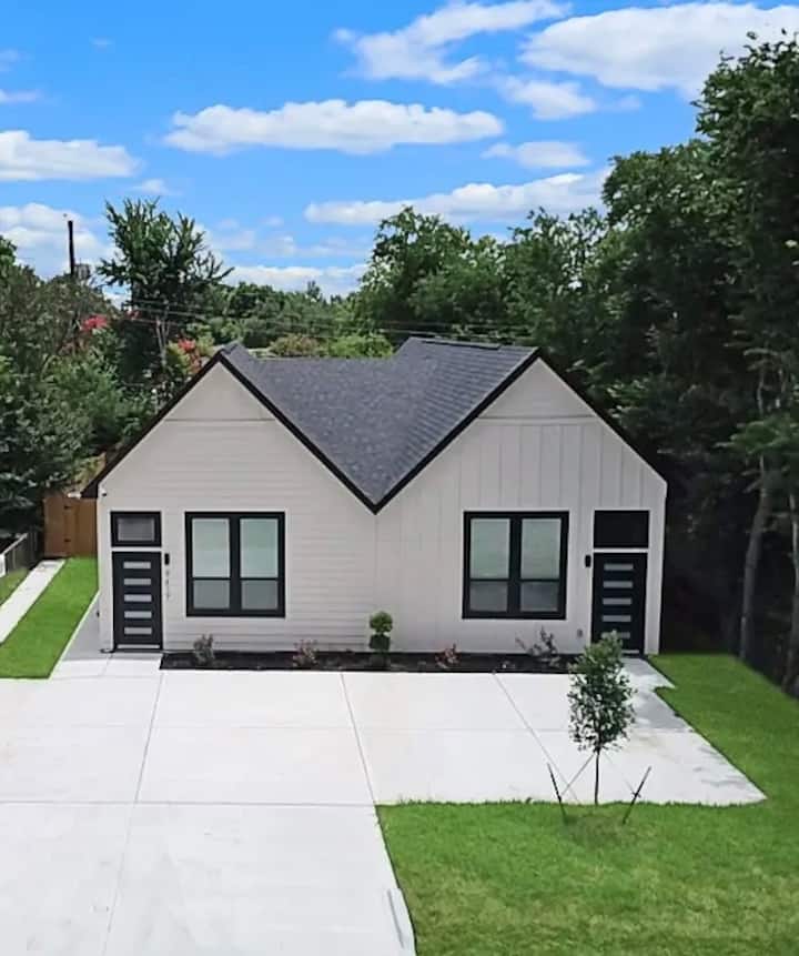 Modern Home Steps From Nrg Stadium & Downtown. - South Park - Houston