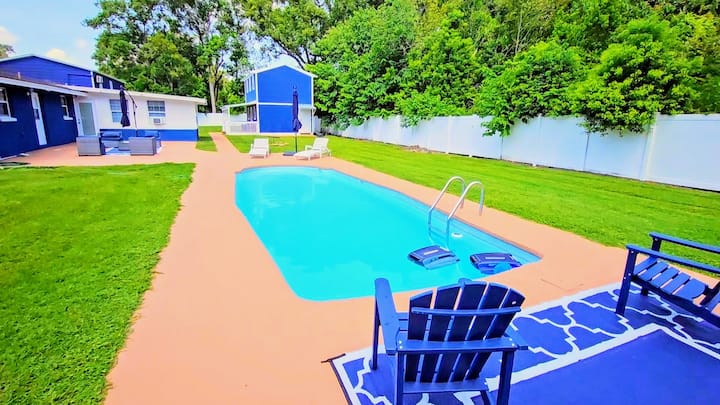Barndominium Pool Oasis 10 Min From Mirada Lagoon - Dade City, FL
