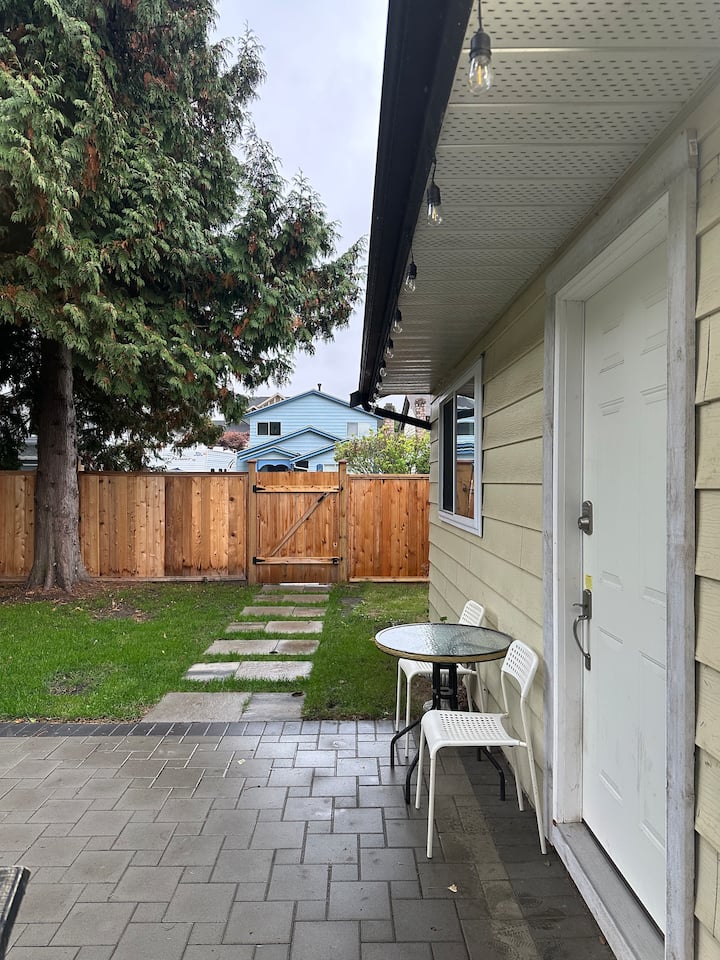 Sunny Nook 阳光小屋 - 리치먼드