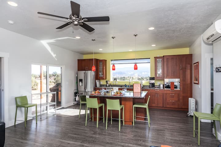 Exceptional Vacation Home In Torrey Ut (2 Bedroom) - Torrey, UT