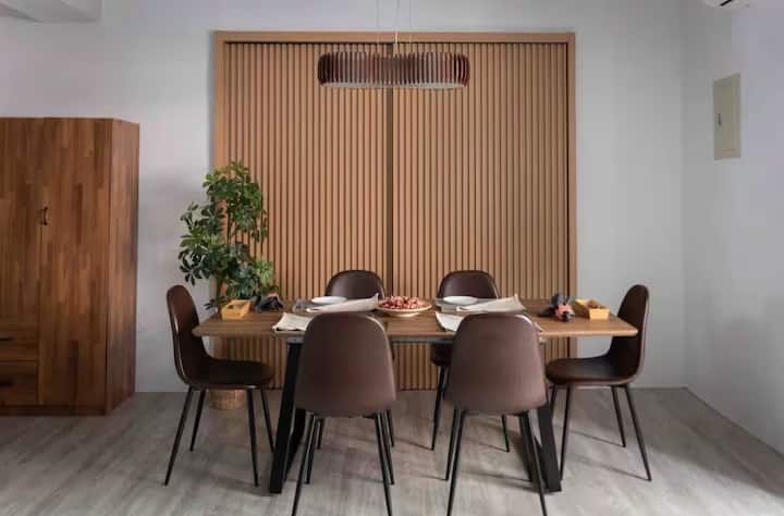 Dongmen Mrt#ximen#free Airport Transport - Taiwan