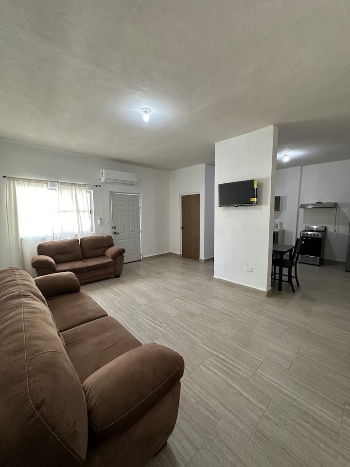 Departamento La Madero 5 - Laredo, TX