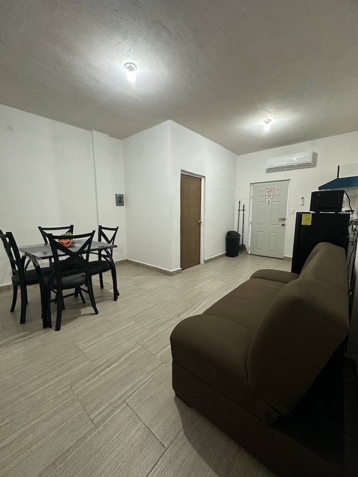 Depto7. 1 Recámara Centro Nld Cerca Del Consulado - Nuevo Laredo