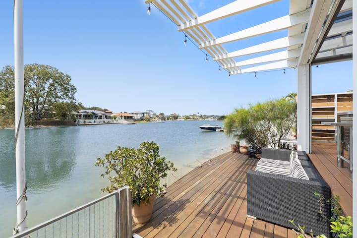 Water Front, Bbq Terrace & Work Space Sleep 6 Ppl - Coolangatta