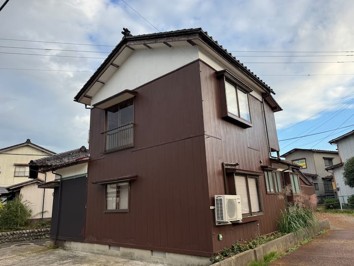 鶴岡市中心地！/一棟貸し/戸建て/飲屋街まで徒歩5分 - Tsuruoka