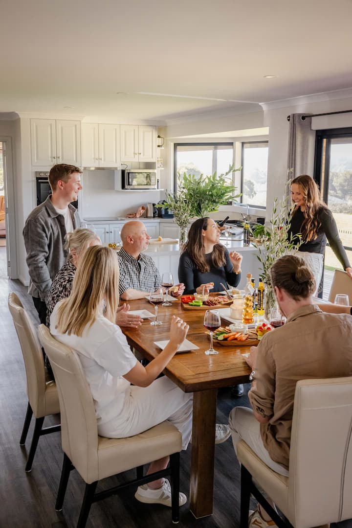 The Olive Leaf Retreat - Port Sorell