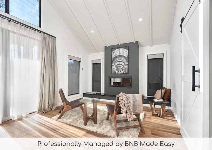 Woodward Links | Walk To Cbd, Near Duntryleague - Orange