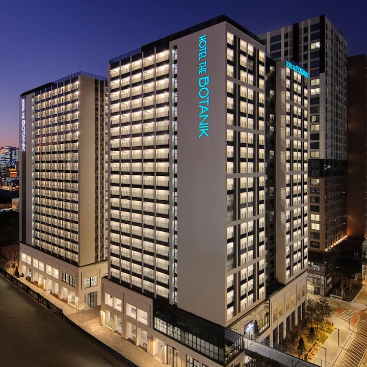 [신규 호텔] 투베드룸, 서울 중심 위치, 가족/친구 여행에 적합, 보타닉 스위트 - Seoul