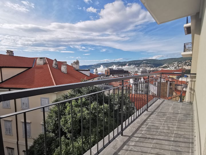 Centro Storico X8 Appartamento Di Lusso Vista Mare - 的里雅斯特
