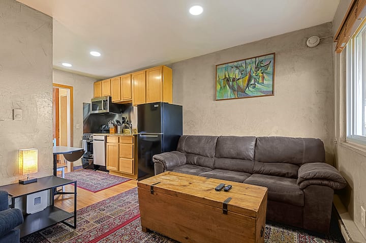 Mountain Base Retreat - Steamboat Springs, CO