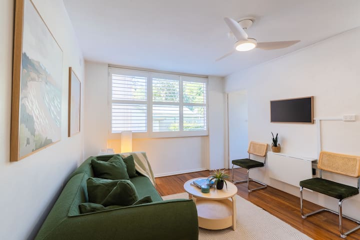 Freshwater Coastal Hideaway - 1 Bed Sleeps 4 - Manly