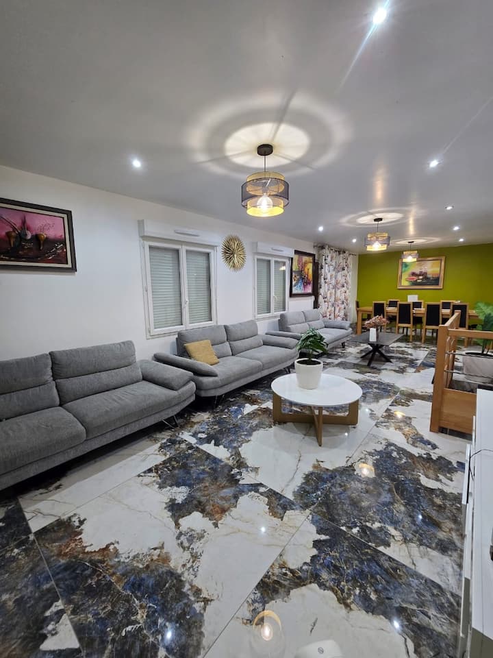Villa Serenità - Espace Et Confort Sur 2 éTages - Champs-sur-Marne