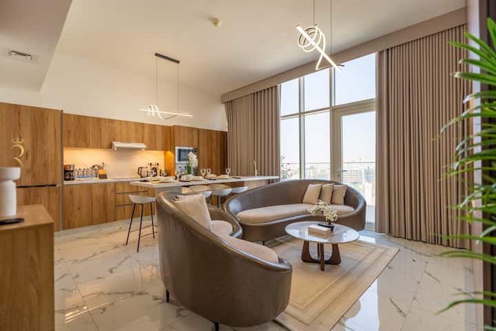 4br Masdar Retreat | Stylish Modern Escape - Abu Dhabi