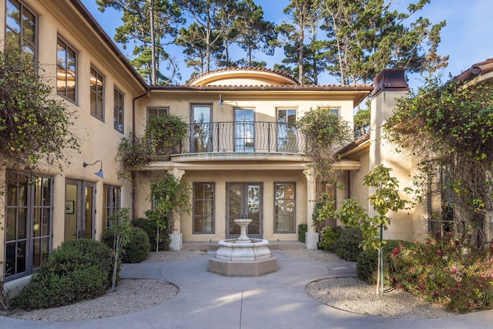 Wave House, Stunning Home By The Lodge In Pb - Carmel-by-the-Sea, CA