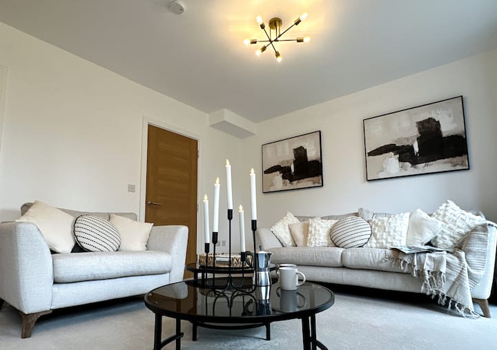 4br | Sleeps 6 | Parking | Contractors Welcome - Hayes