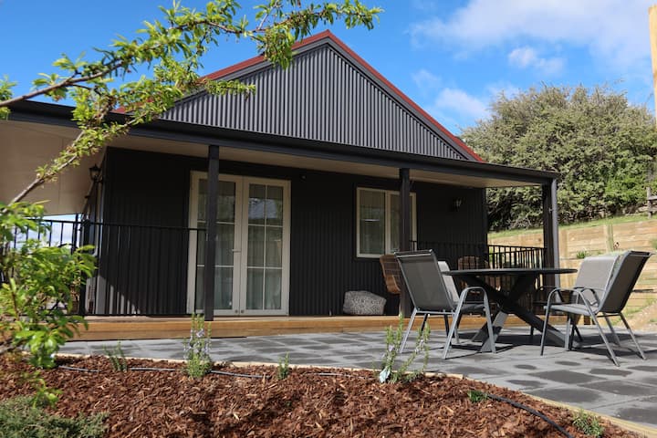 Matau Cottage - Cromwell, New Zealand