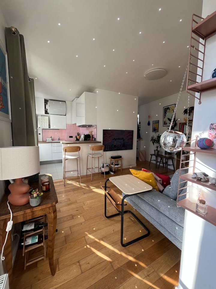 Charmant 2 Pièces Dans Le 20ème - Paris 19e Arrondissement