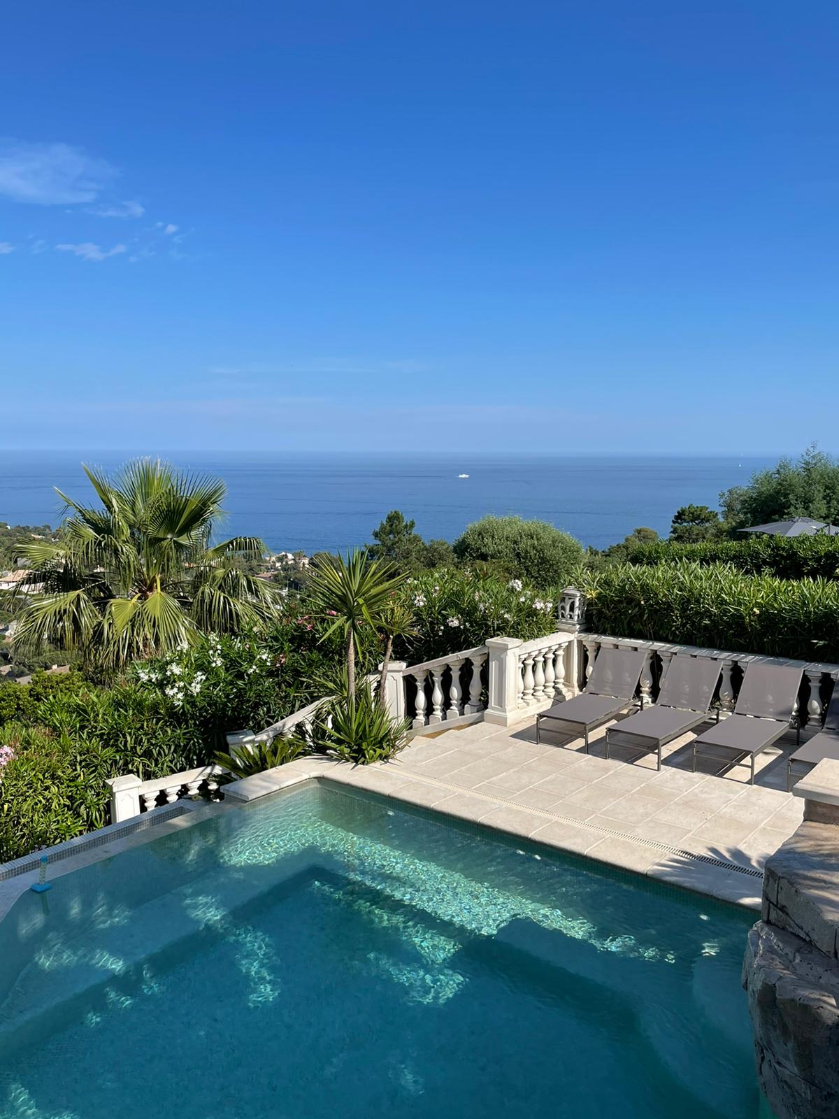 Villa Flora: Sea View, Pool, Jacuzzi and Petanque - Villas for Rent in ...