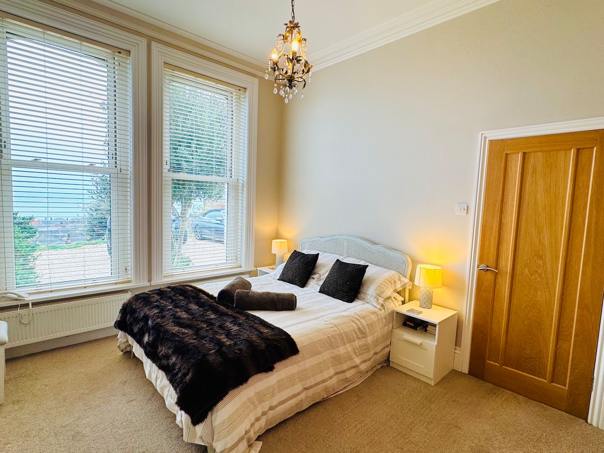 *Olive Tree Terrace* Stunning Sea Views & Spacious - Apartments for ...