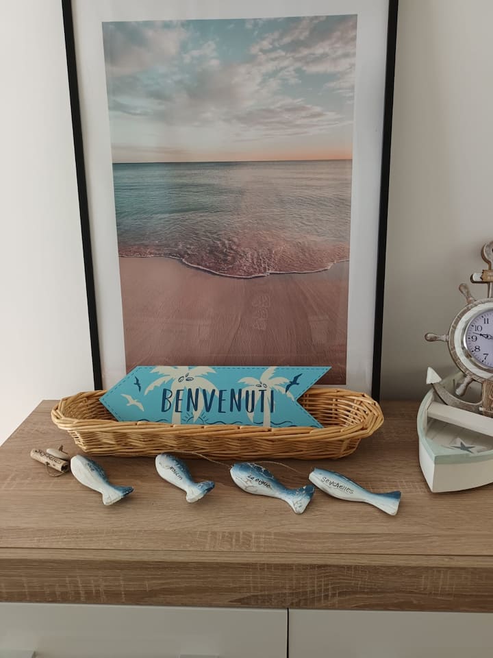 Appartamento Al 4 Piano Servito Da Due Ascensori - Ventimiglia