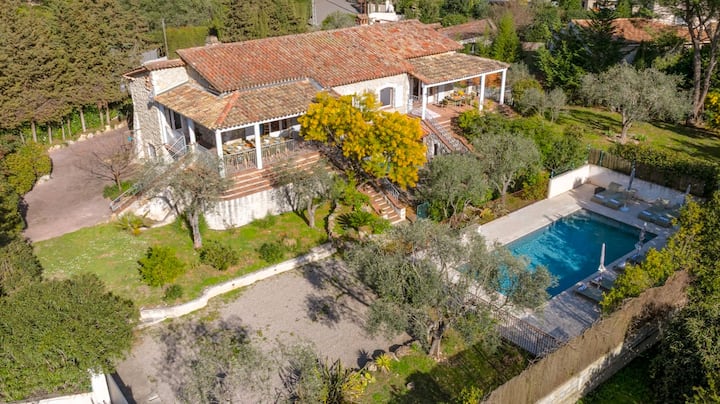 Villa De Luxe,  Piscine, Près Des Plages De Cannes - Cannes