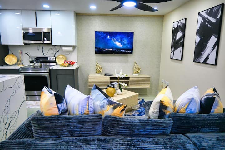 Sweet Dreams_beautiful 2br/1ba_ Kingston, Jamaica - Kingston