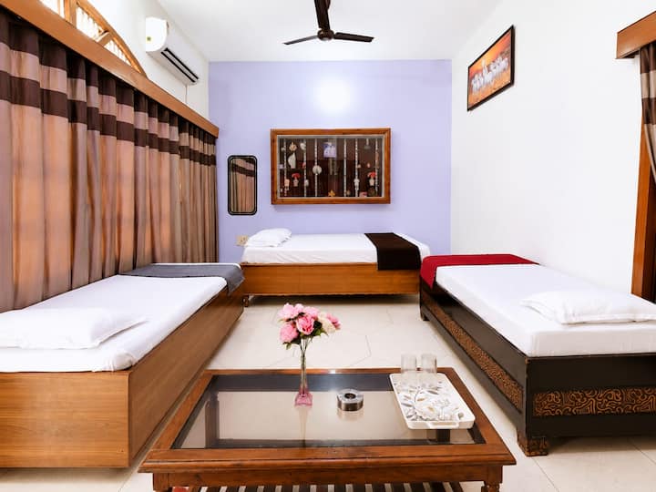 Priyadarshini Homestay- A Gold Certified Property - ワーラーナシー