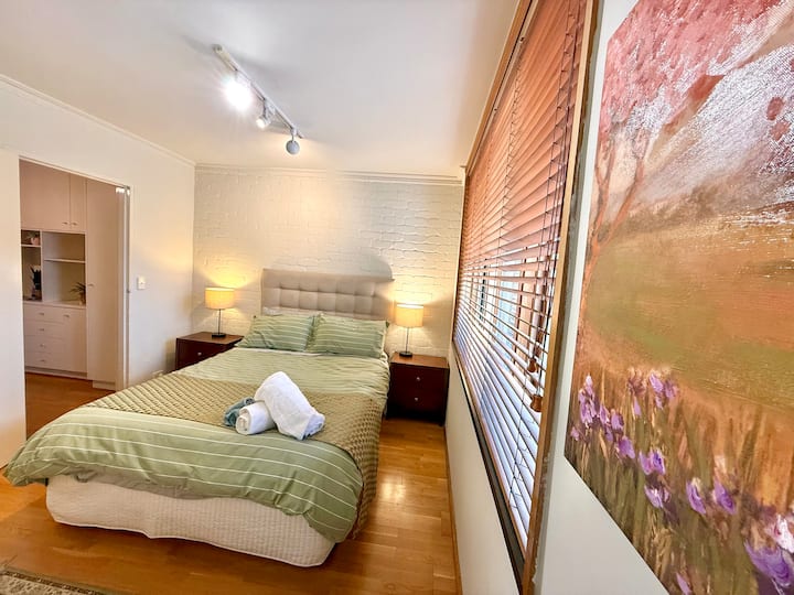 Flemington 10 Free Parking & Wifi - Melbourne