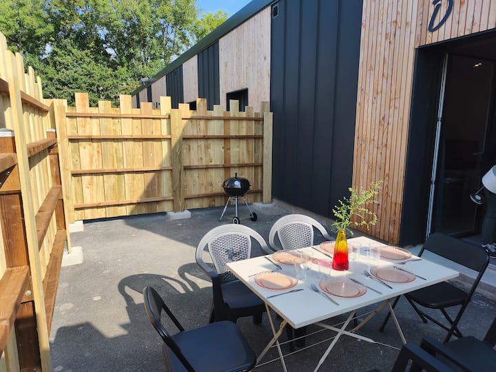 Néphélie - Logement D - Climatisé Terrasse Parking - Les Epesses