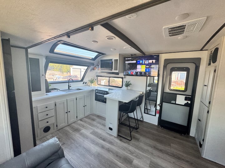 The Rv Experience! + Pool - Corpus Christi, TX