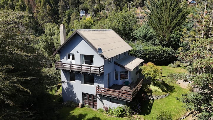 Casa Tunquelén Con Vistas Al Lago - San Carlos de Bariloche