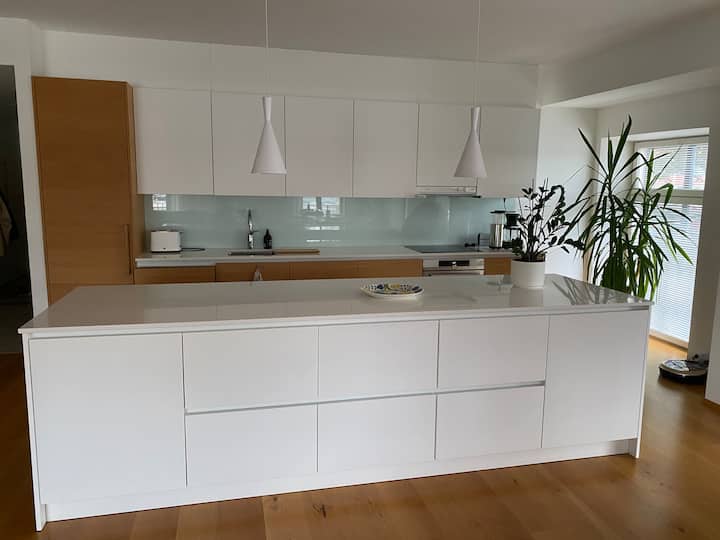 Kaupunkiasunto Aurajoen Rannassa - 투르쿠