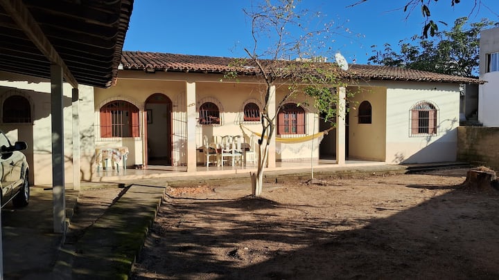 Casa Com Churrasqueira Na 2° Quadra Da Praia - Itaoca
