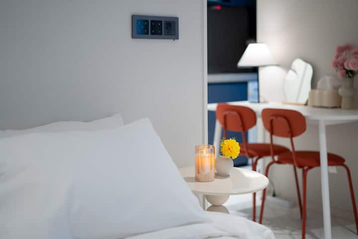 [꼬모까사] #해운대 #오션프론트 #해수욕장 #원룸형 #신축 #인피니티풀 #스파 #럭셔리 - Busan