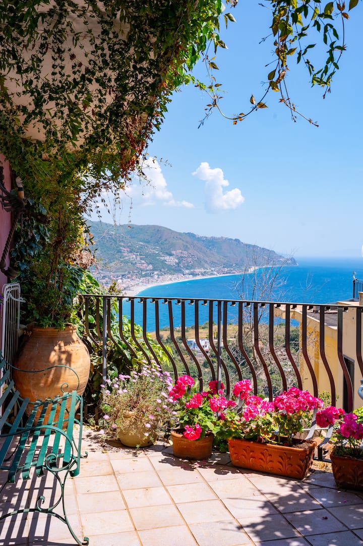 Old Memories House - Taormina