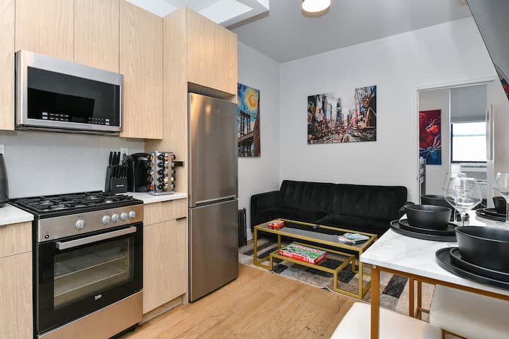 Chelsea Grand Suite | Modern 3br -