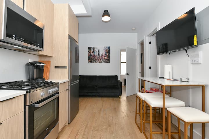 Chelsea Grand Suite | Modern 3br - New York