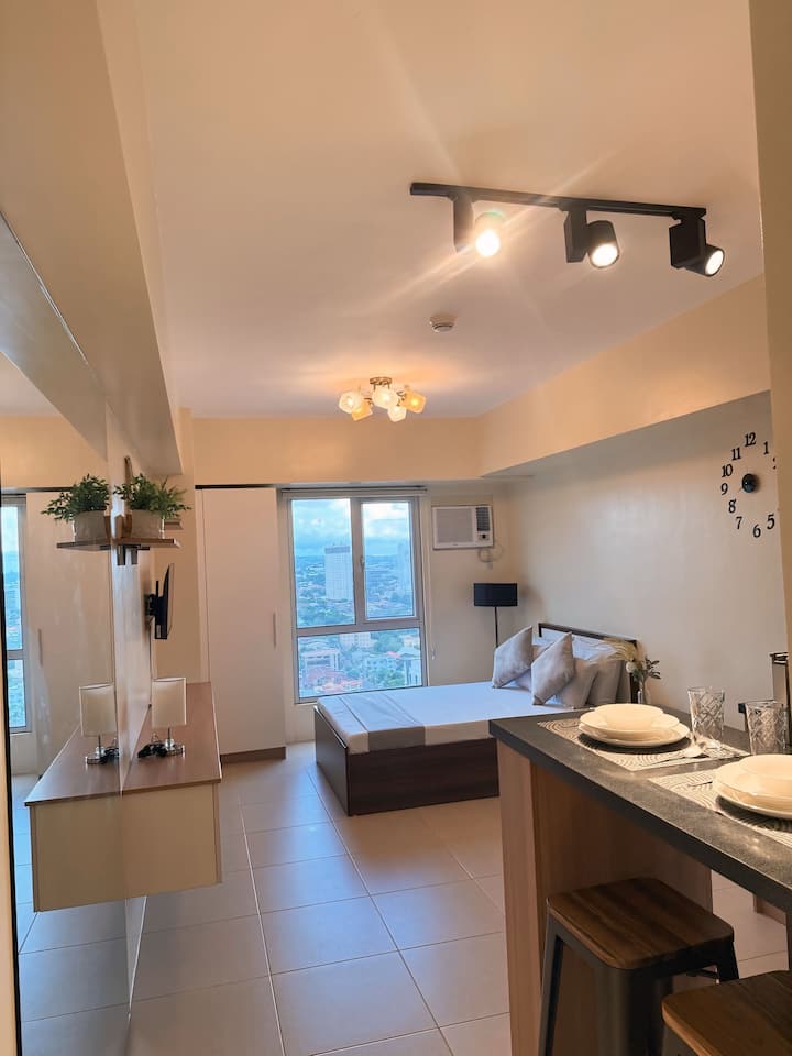 Modern Studio In Cebu It Park- Avida Towers Riala - Cebu City