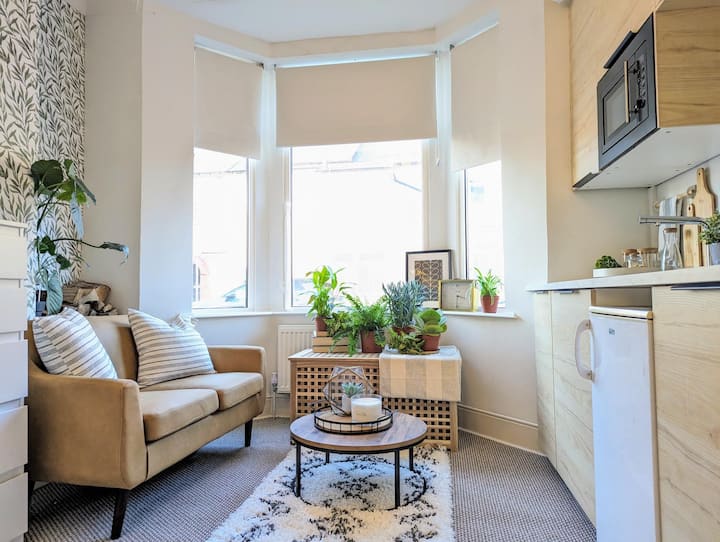 Luxury Self Contained Studio - Northampton