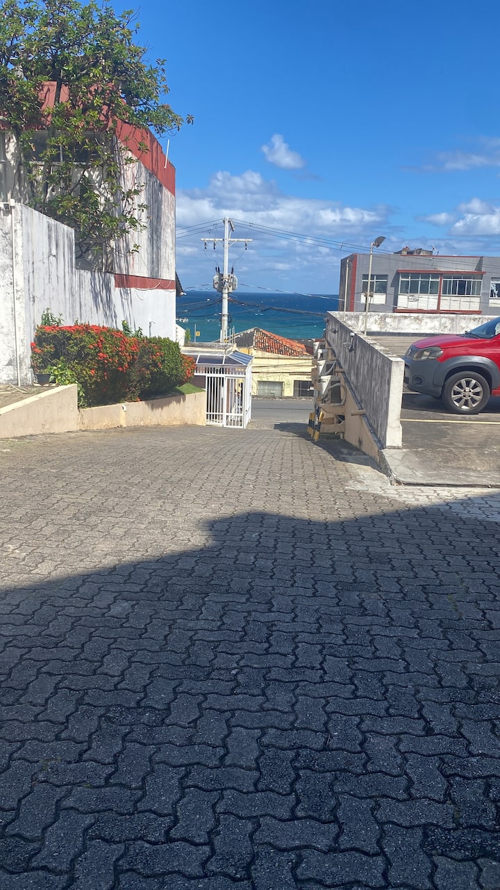 Seu Cantinho De Paz Com Estilo E Boa Localização! - Salvador, Brazil