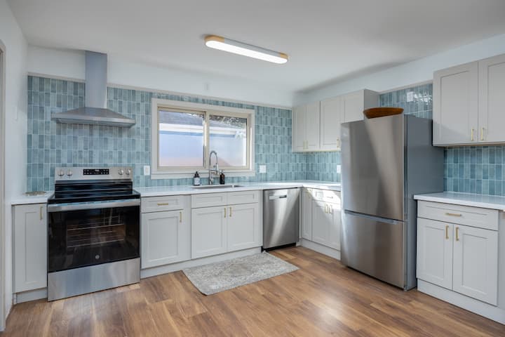 The Harvest House - Baraboo, WI