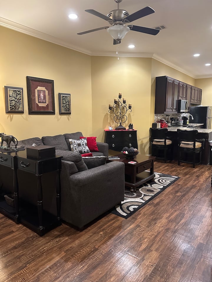 Washington Street Charm - El Dorado, AR