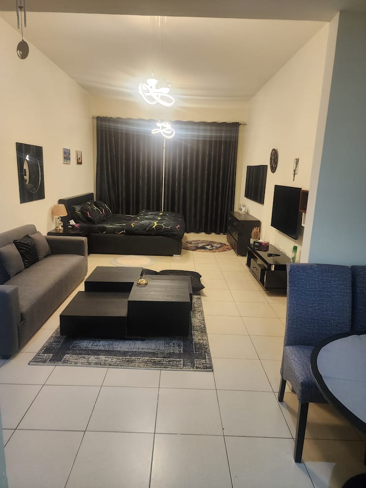 Studio At Prime Location In Ajman Near Beach. - Sharjah