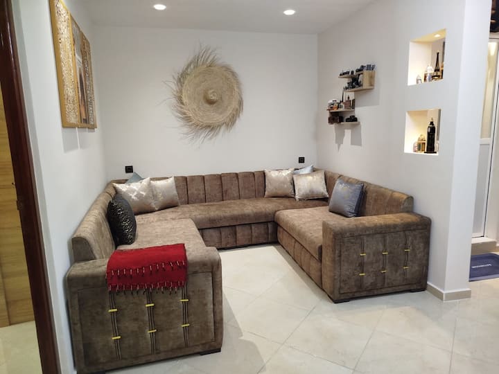 Spacious Modern Apartment With Stunning City Views - Tetouan