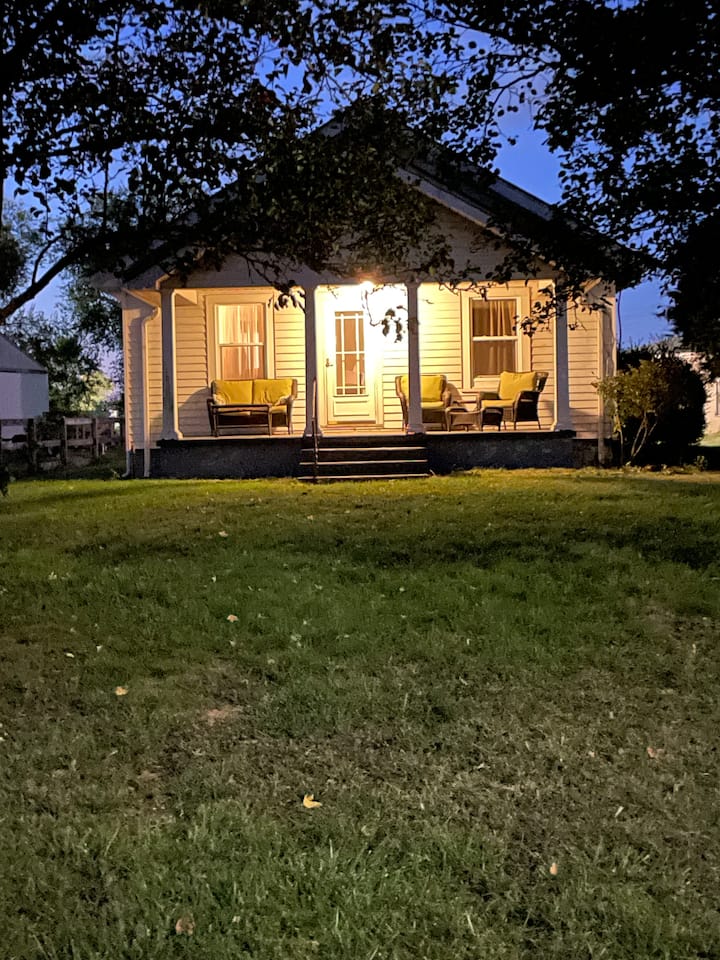 River View Cottage - Germantown, OH