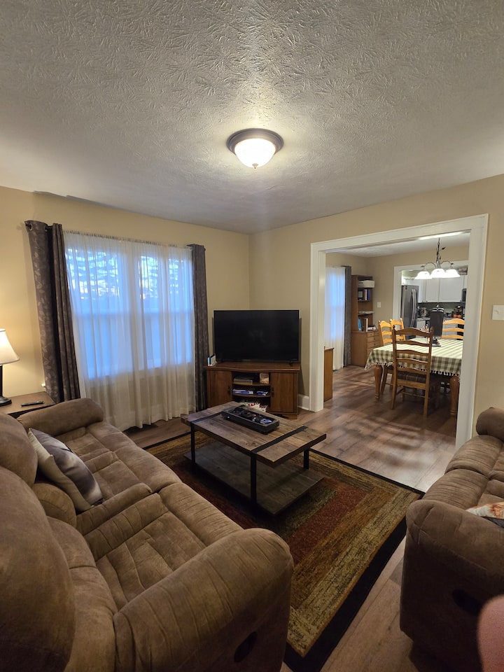 River View Cottage - Germantown, OH