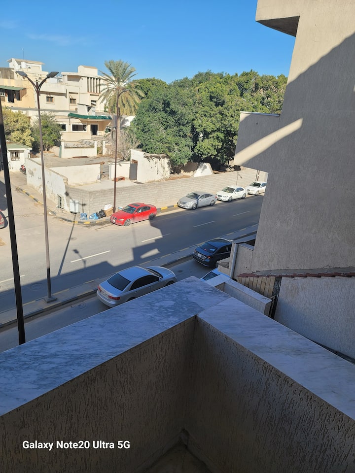 Big Apartment In Beautiful Area In Tripoli - Tripoli