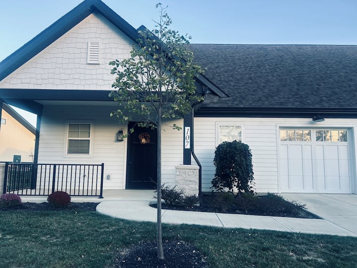 Sovereign Village Rowhouse 107 - London, OH