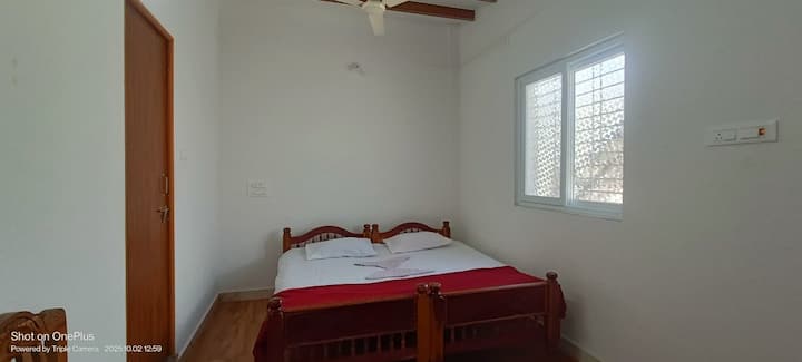 ನಮ್ಮ ಹೋಂಸ್ಟೇ (My Home Stay Anjanadri-hampi) - Gangavathi